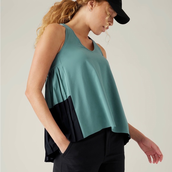 Athleta | Tops | Nwt Athleta Swing Forward Tank | Poshmark